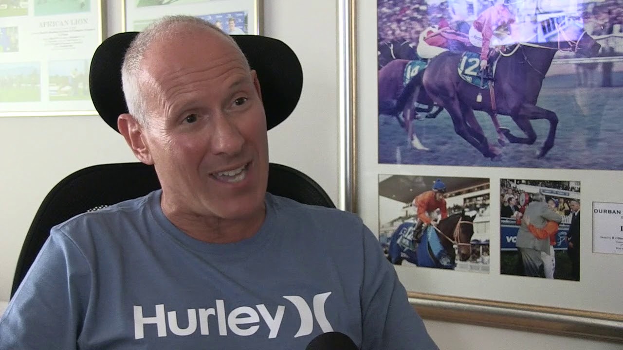 ROBERT BLOOMBERG ON THE SUN MET 2018 - YouTube