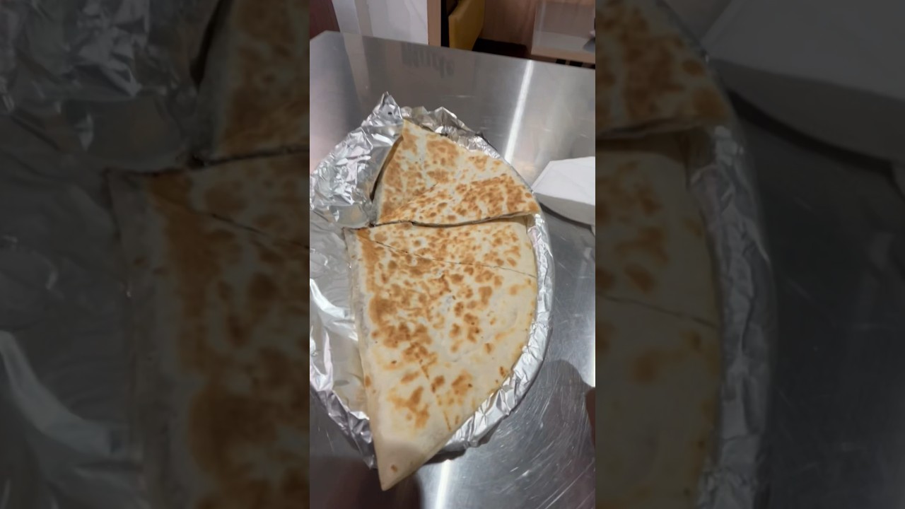I recommend you guys to try chocodilla from california burrito 🌯 ...