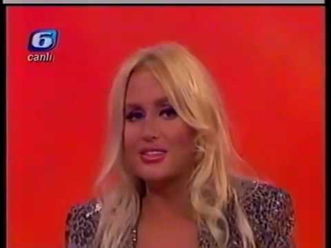 Banu Alkan: KADIN ERKEKTEN AKILLIDIR !