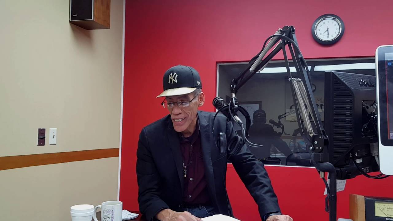 The Golden Voice Show, 3rd week - YouTube