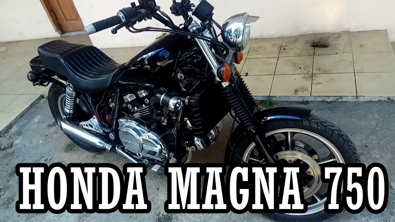 HONDA MAGNA 750 MOTORCYCLE ( V4 engine) - YouTube