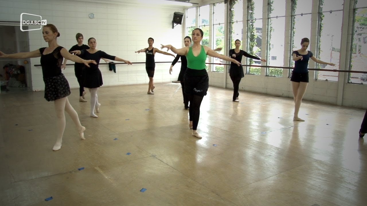 Padê Burrê: você já pensou em fazer ballet?; veja vídeo - YouTube