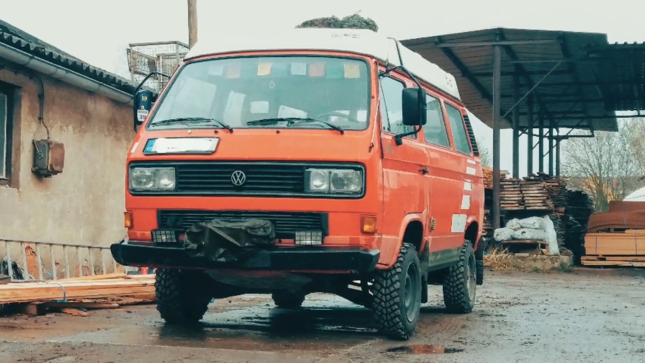 VW Transporter T3 Syncro- karosářská oprava a garážový lak. - YouTube