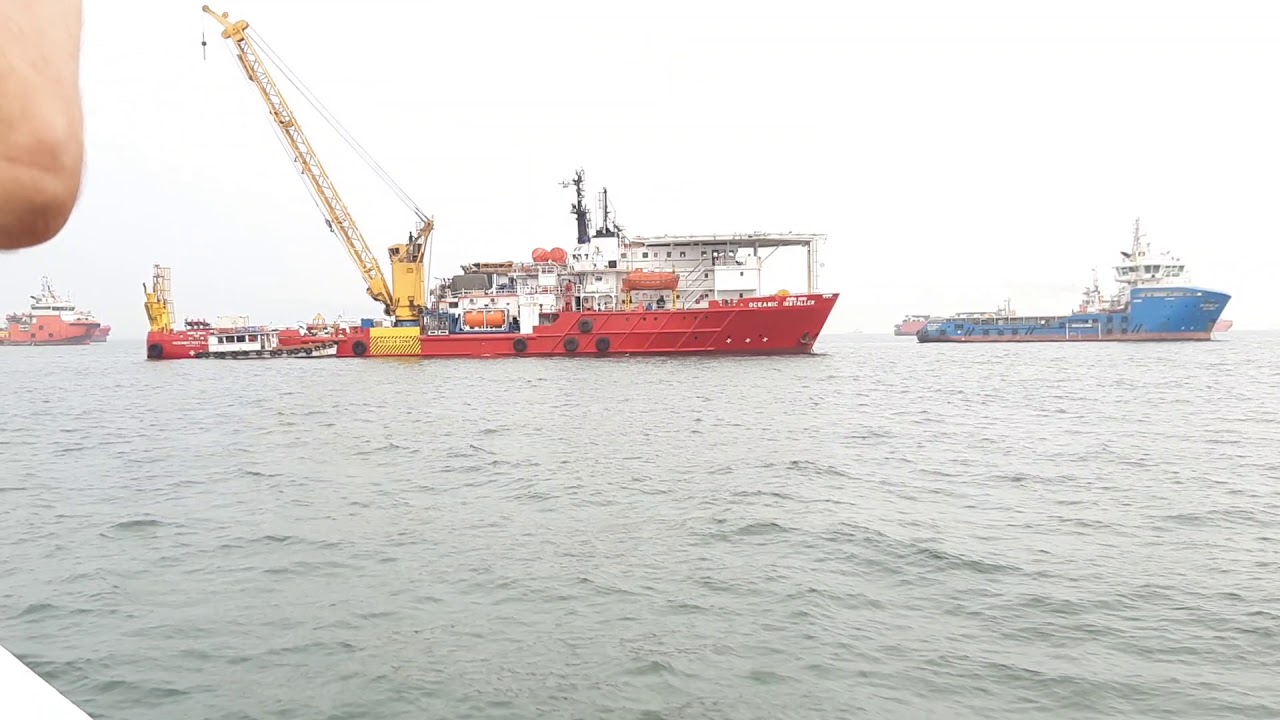 DSV OCEANIC INSTALLER -ONE OF FINEST DIVING VESSEL - YouTube