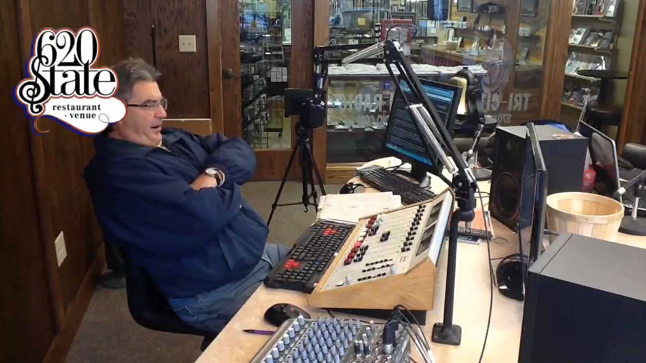 AFTERNOON BLUEGRASS WITH TIM WHITE LIVE - YouTube