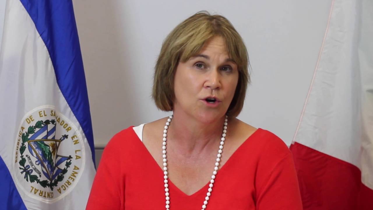 Patricia Talbot - A Lesson in Global Competence - YouTube