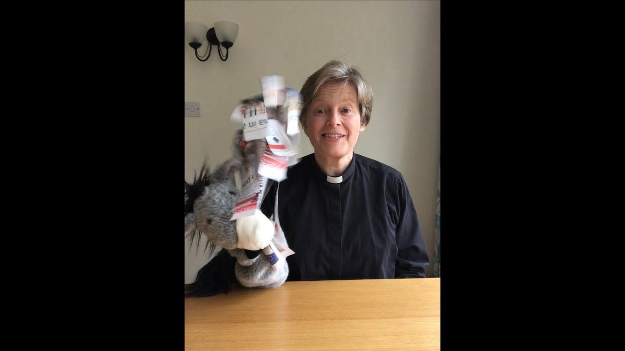 Make your own Palm Sunday palm tree - YouTube