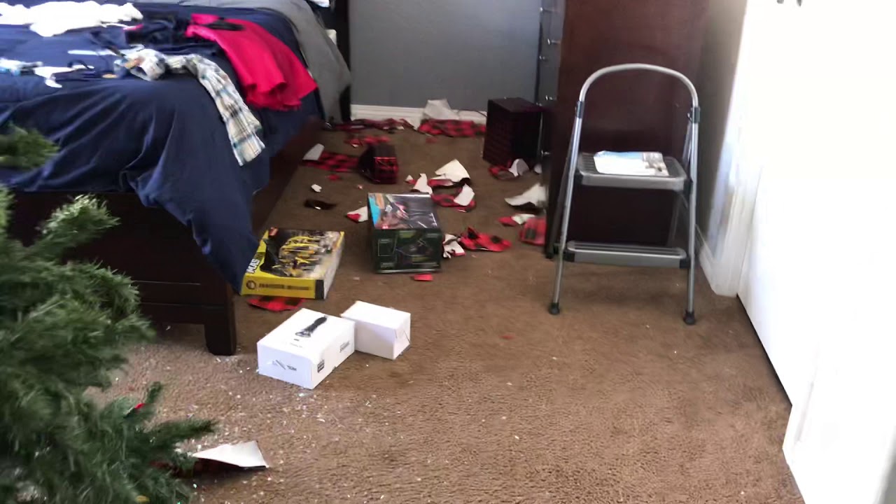 Christmas is canceled - YouTube