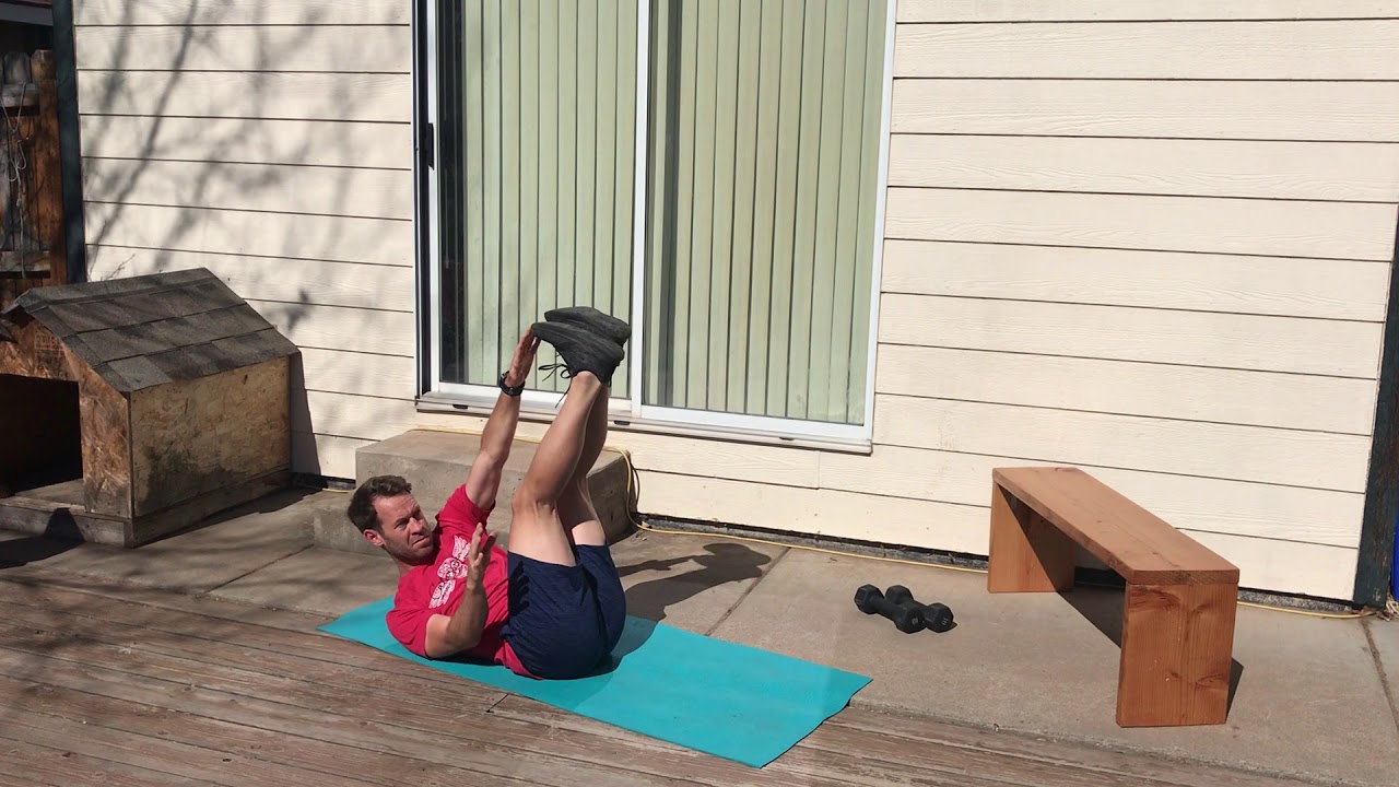 Alternating Toe Touches - YouTube