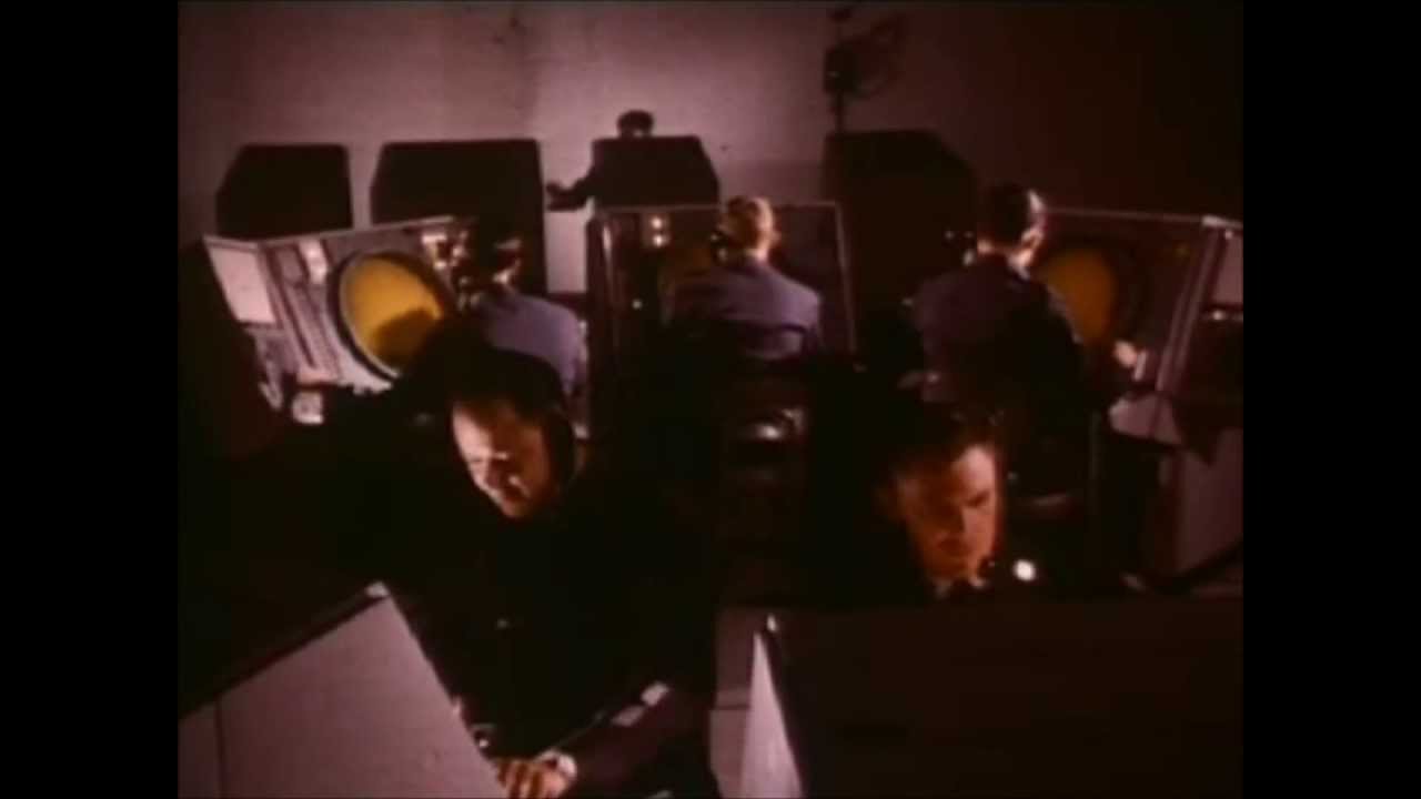 SAGE Air Defense System Computer Generated Graphics ca.1950s - YouTube