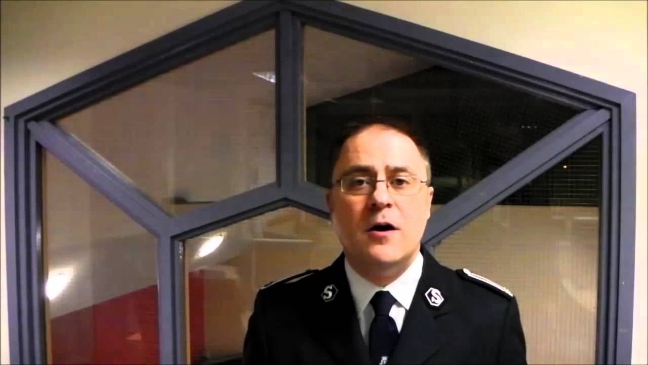 Tribute to Dr Lieut-Colonel Ray Steadman-Allen O.F. - YouTube