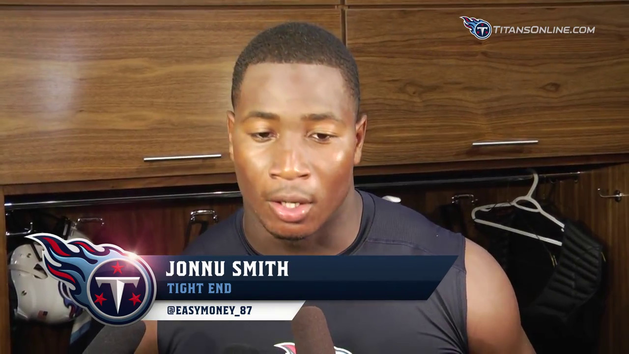 Jonnu Smith on Learning From Veteran Tight Ends - YouTube