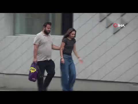 Yaz yağmuruna hazırlıksız yakalanan Denizliler ıslanmaktan kurtulamadı