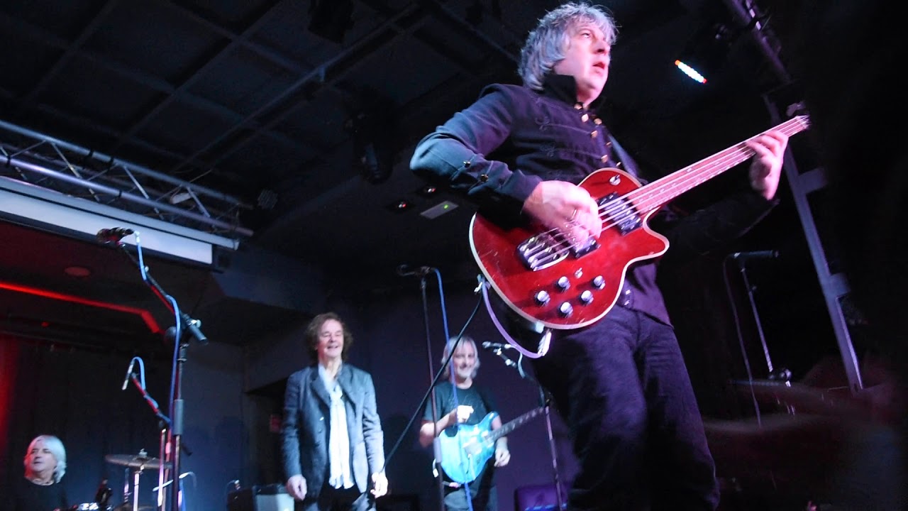 The Zombies - She's Not There (Madrid 2019) - YouTube