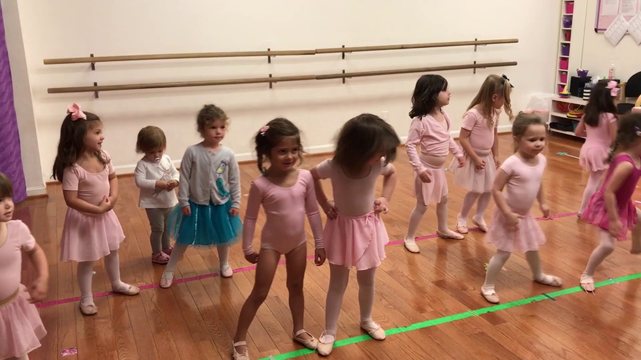 Emma's dance recital routine - YouTube