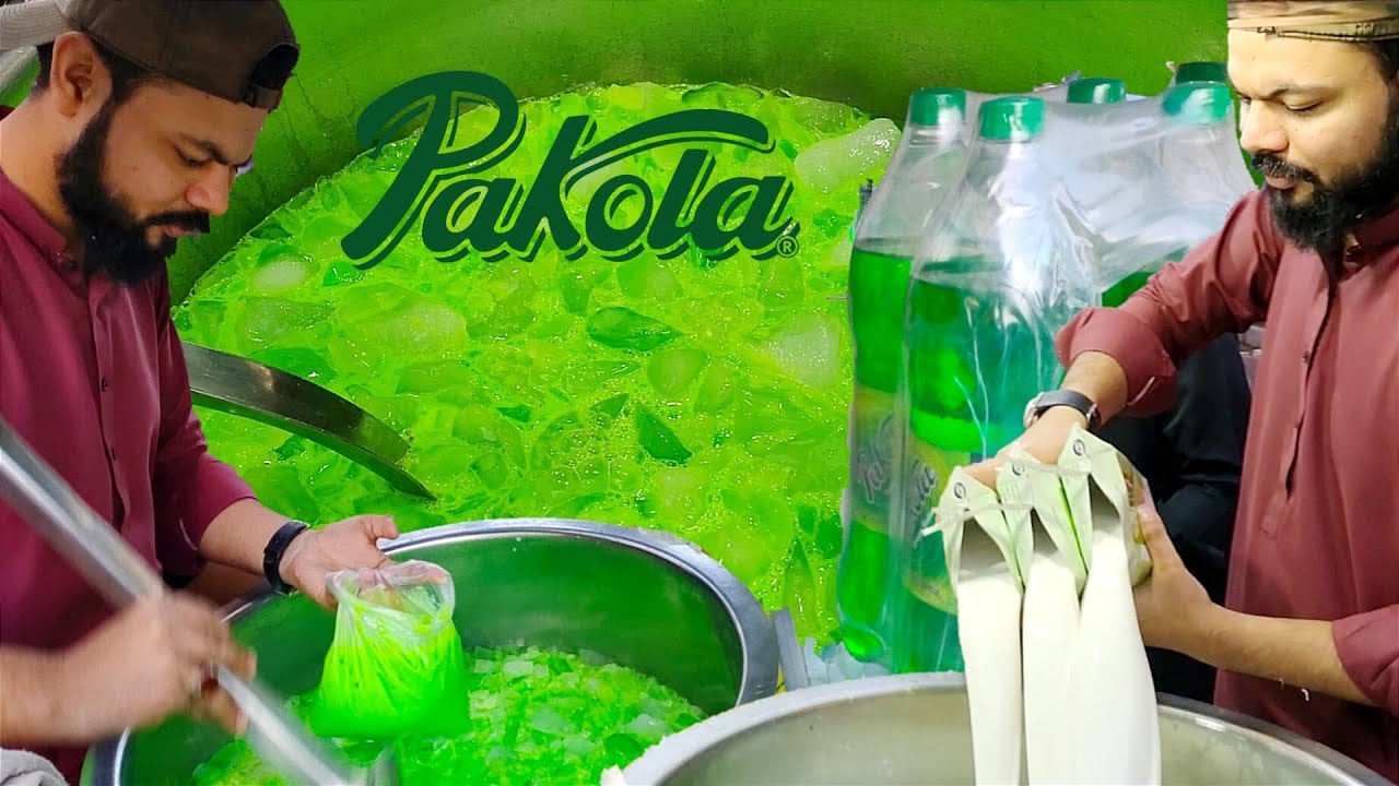 Amazing PAKOLA MILK SHAKE | Refreshing Ice Pakola Street Drink. Summer ...