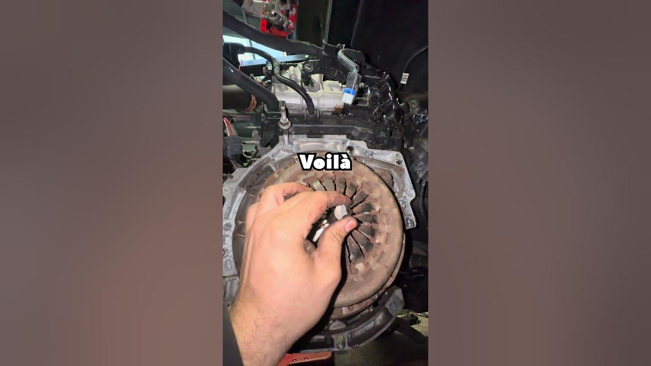 comment centrer un embrayage - YouTube