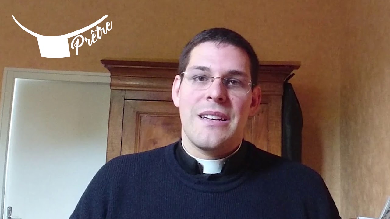 Vocations : la joie d'être prêtre - Abbé Louis-Marie de Linage - YouTube