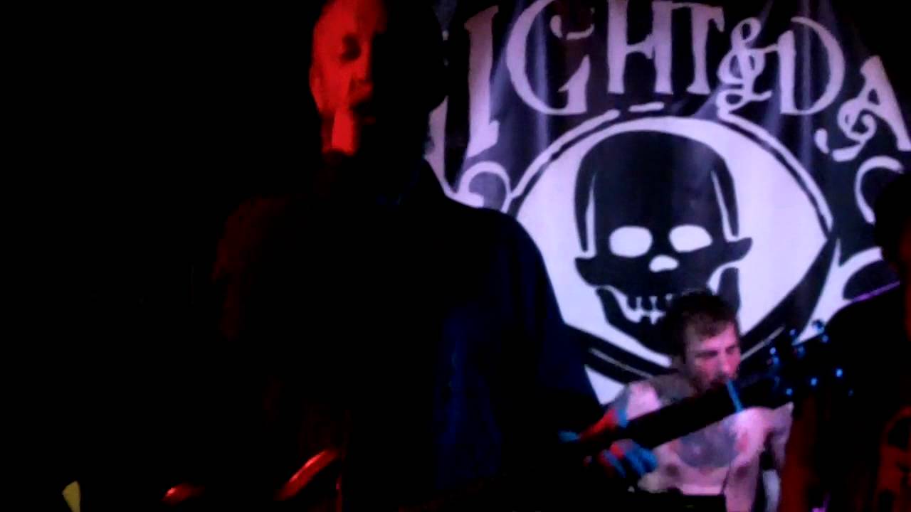 Leatherface "PALE MOONLIGHT " UK PUNK live in Manchester - YouTube