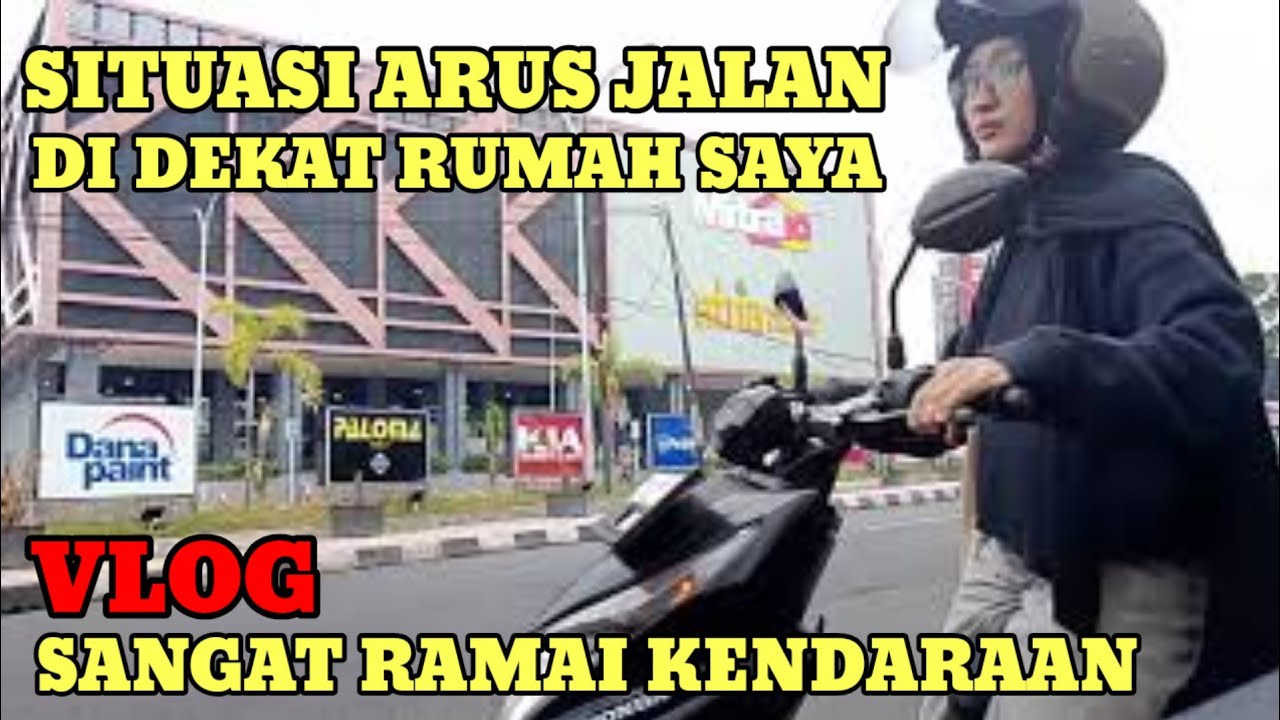 SITUASI ARUS JALAN DI BUNDERAN SUCI GARUT YANG SANGAT PADAT KENDARAAN ...