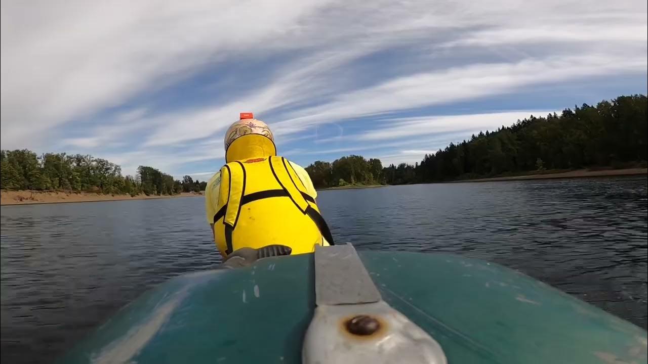 Freestyle hydroplane from the archives. Cool camera positioning! - YouTube