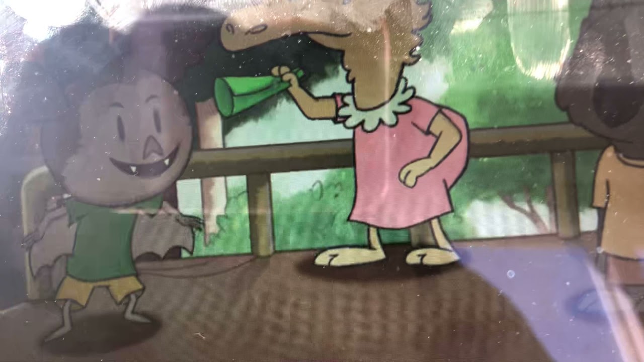 Elinor wonders why Koa got tears in his eyes - YouTube