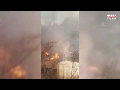 Artvin'de korkutan yangın! 15 ev bilinmeyen nedenle yanıyor...