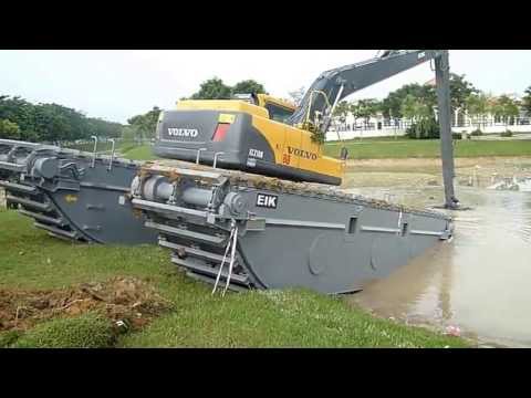 EIK Volvo EC210 Swamp Excavator Unloading from Trailer