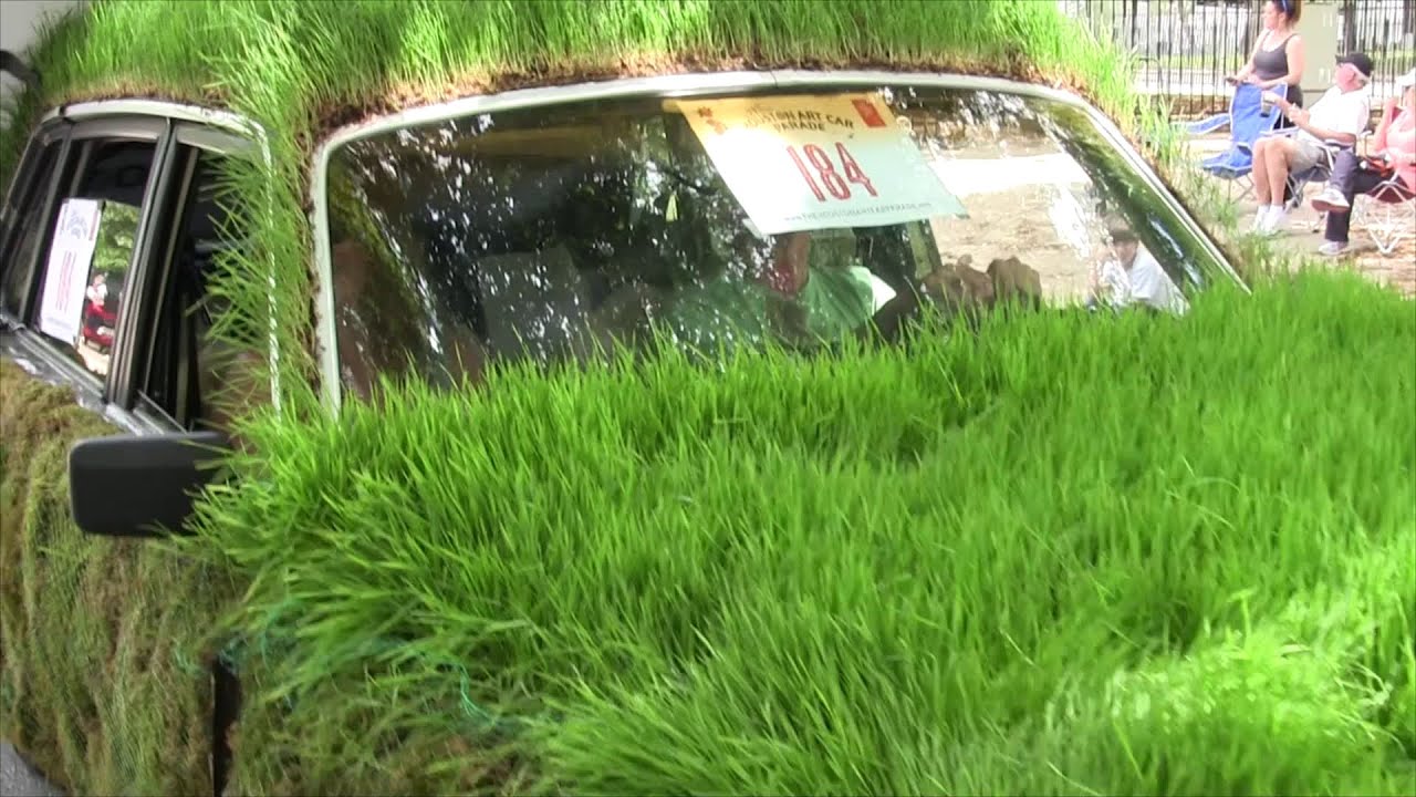 There is Real Grass Growing on That Car!! - YouTube