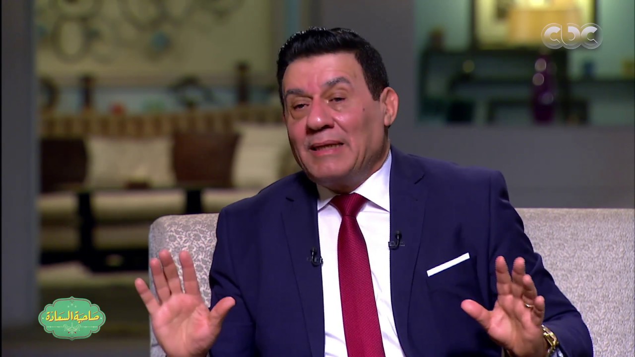 صاحبة السعادة مدحت شلبي يكشف عن موقف كان سيتعرض فيه للقتل من جمهور