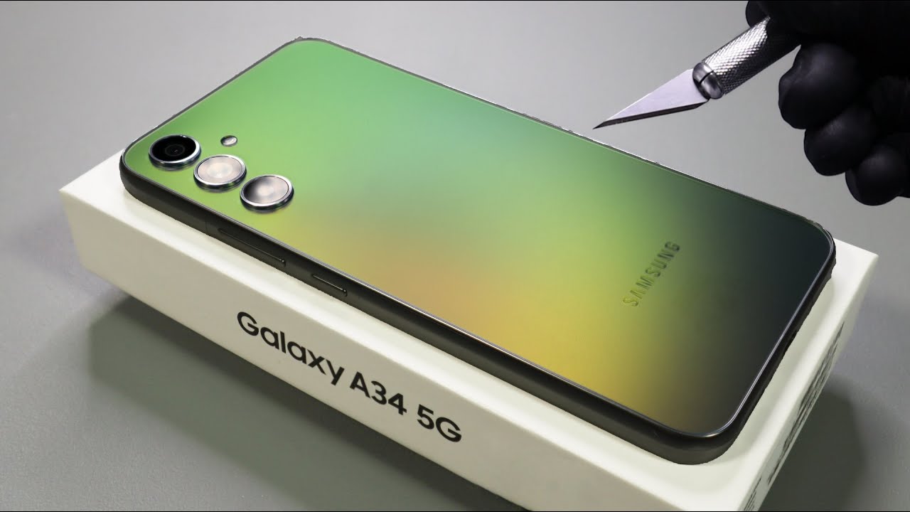 Samsung Galaxy A34 Silver - 1 Minute Unboxing! - YouTube