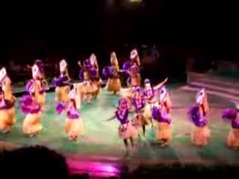 polynesian dance3
