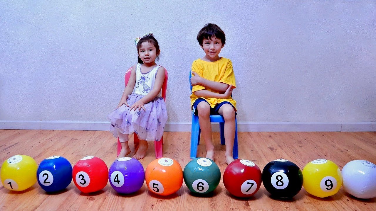 Learn Numbers and Counting with Inflatable Toy Ball for Children - YouTube