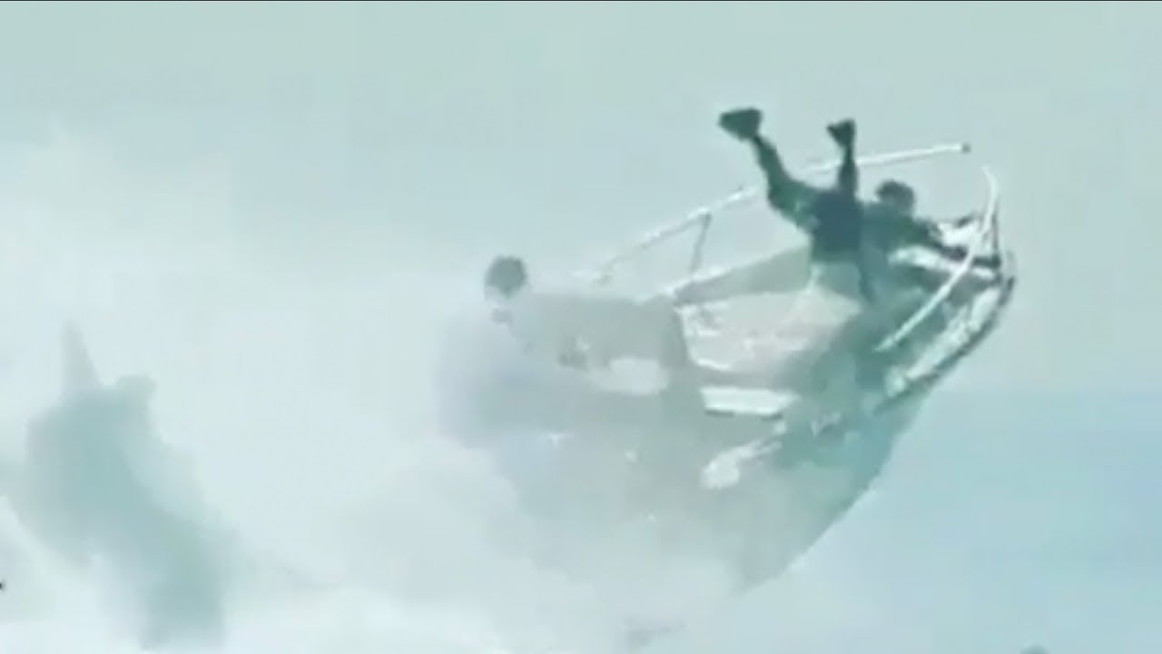 Massive Boat Fails Of 2020 - YouTube