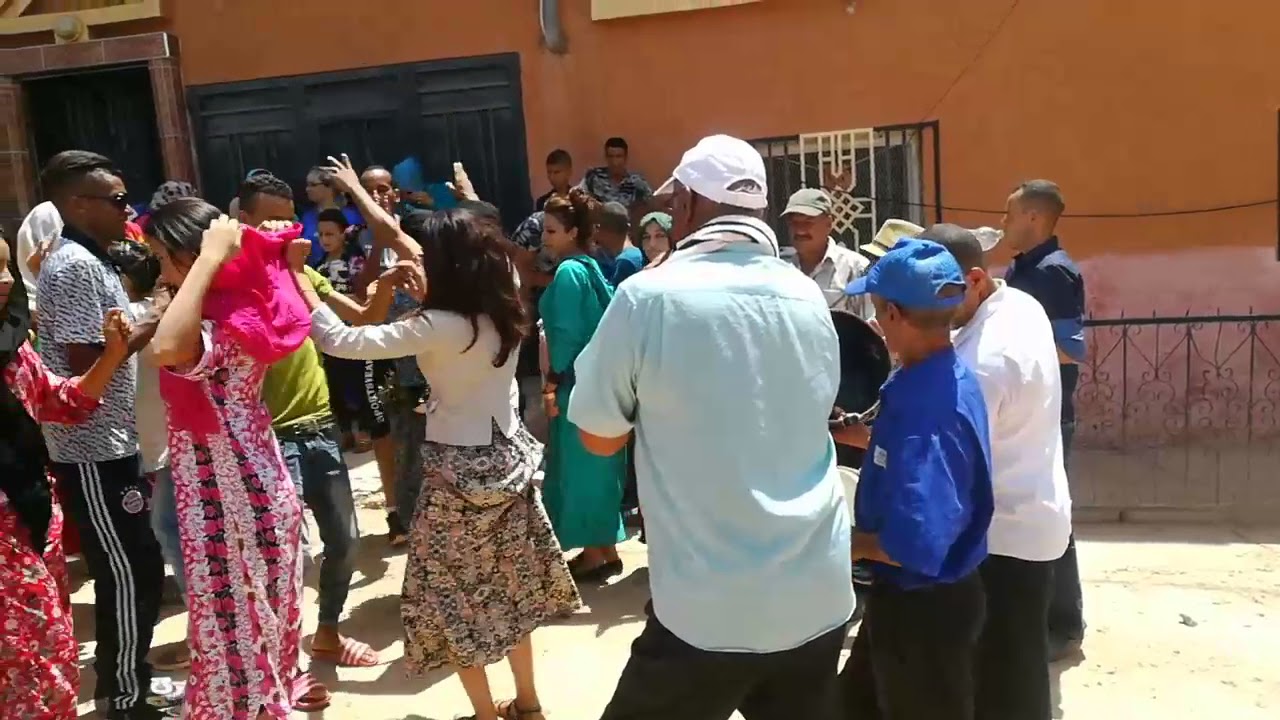 Mouha oulhaj - YouTube