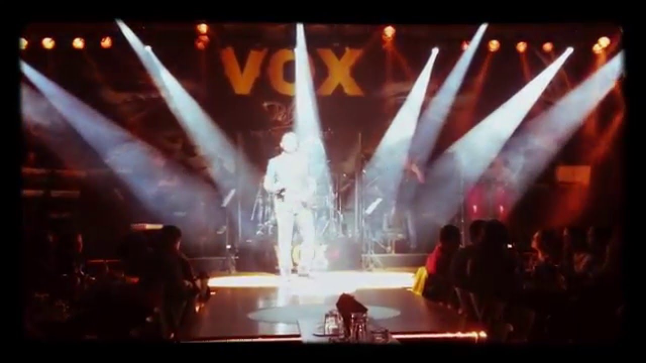 Olti Marku - Laureshat live @ Vox Palace Tirana - YouTube