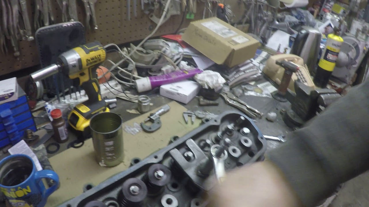 valve spring compressor Ford windsor - YouTube