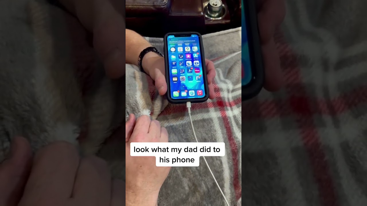 Cursed Iphone Charging Sound tiktok hofferdahl1021 - YouTube