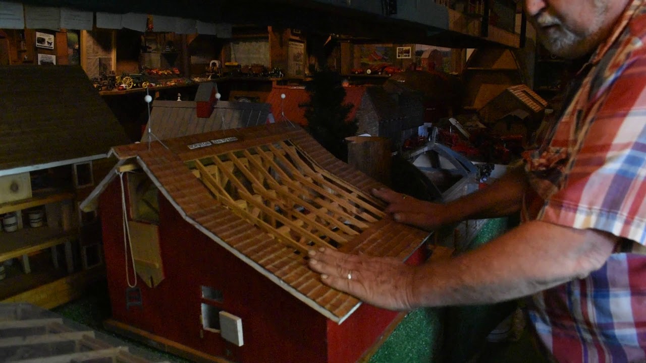Randy Amundson's Model Farms - YouTube