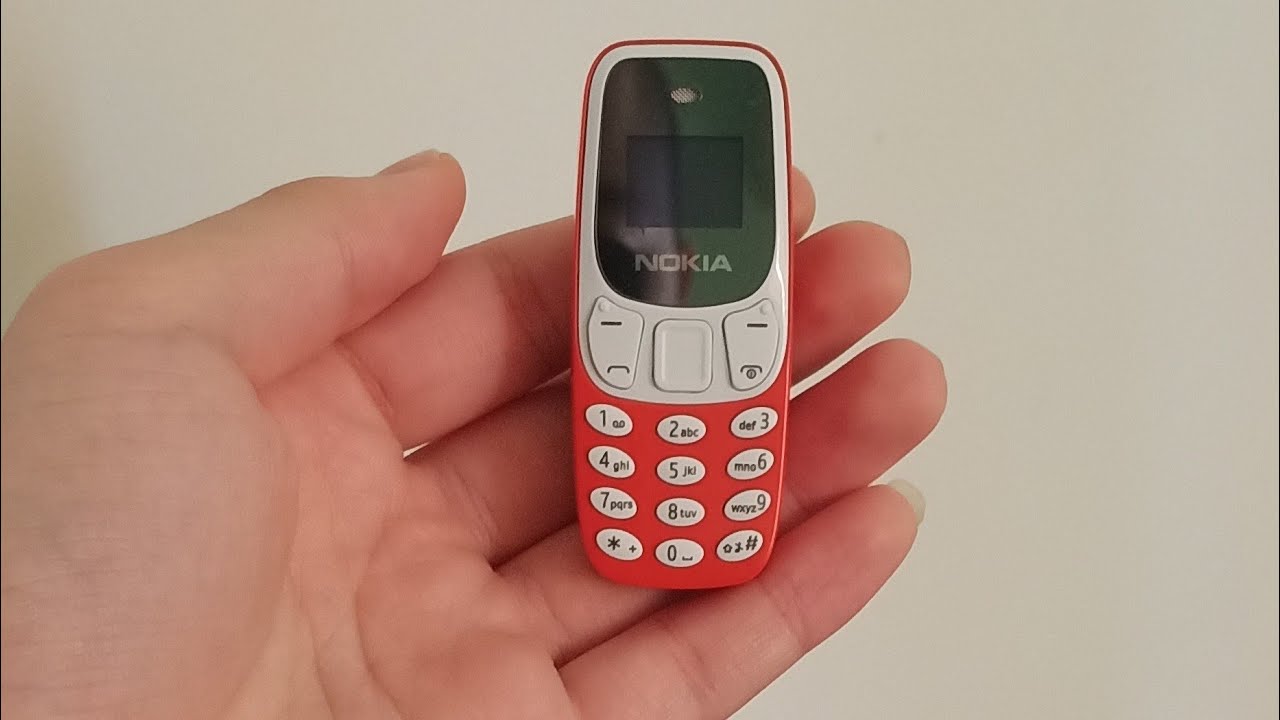 Unboxing the smallest Nokia 3310 - YouTube