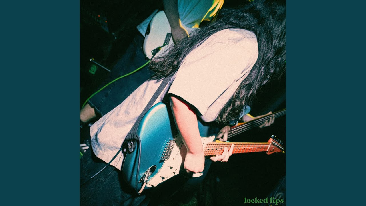 locked lips - YouTube