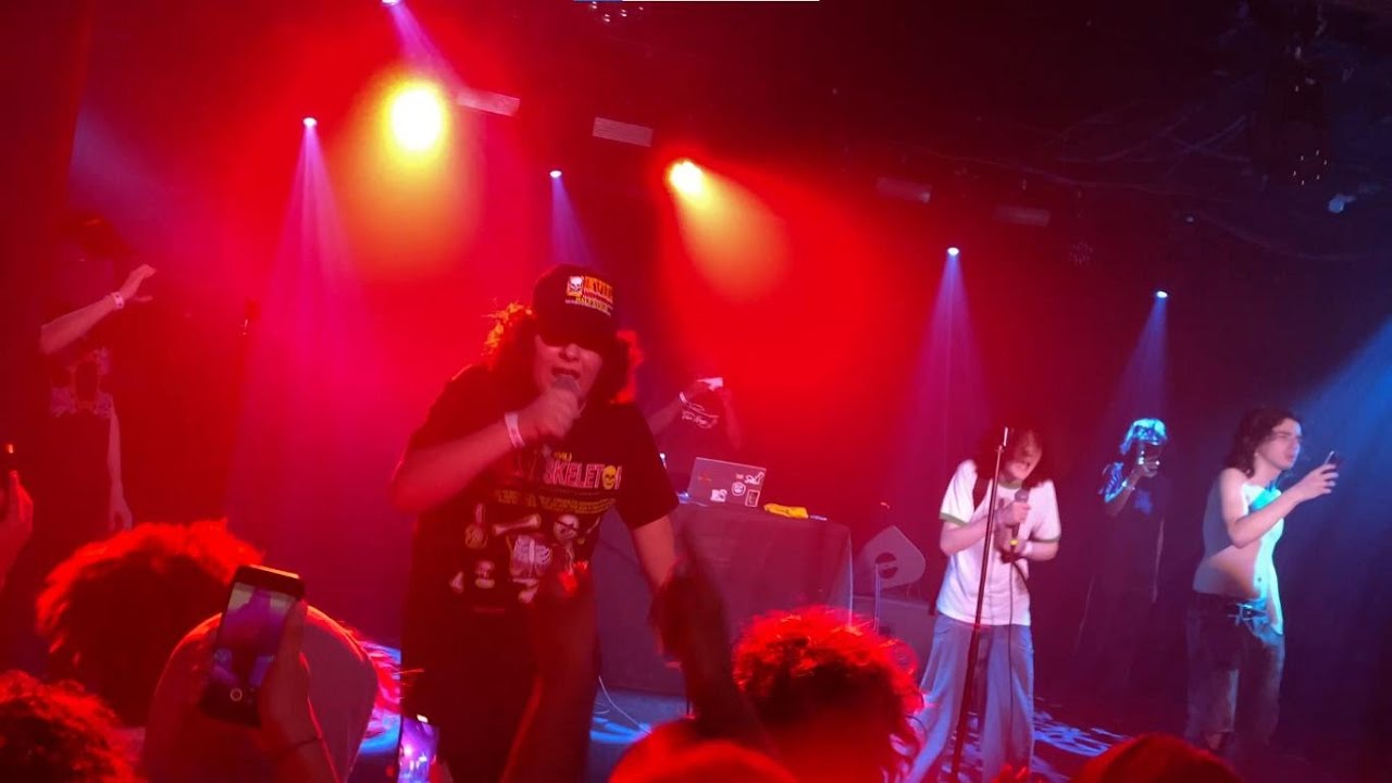 MOSHPIT /// inci0 & lieu - mail (Live at Philadelphia, PA) - YouTube