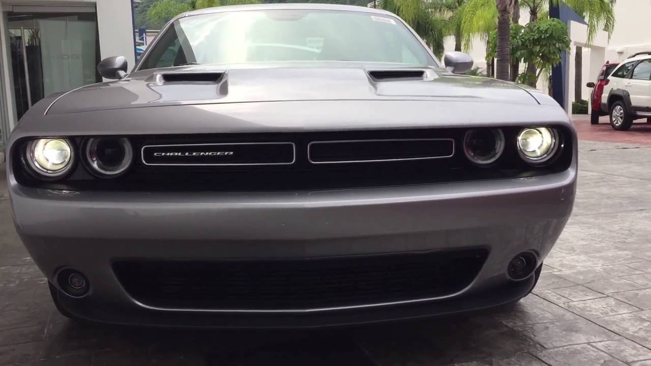 Dodge Challenger Black line 2016 walk around - YouTube