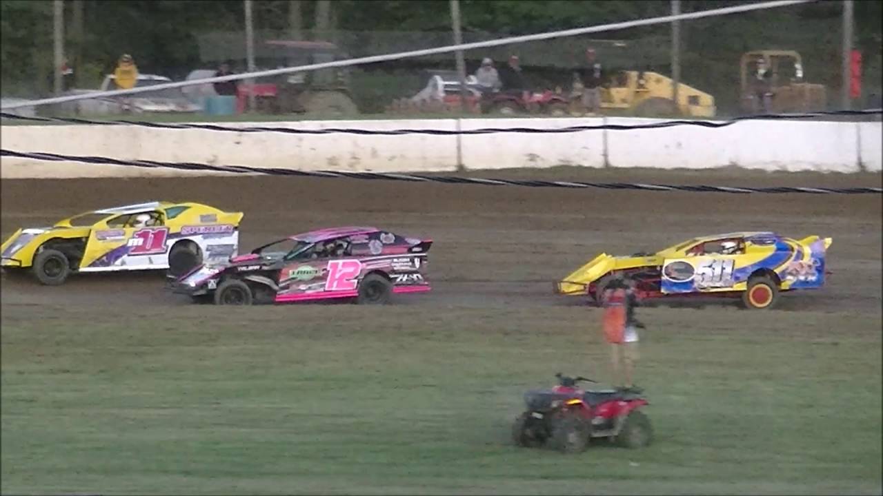 Eriez Speedway--@EriezSpeedway1 Economod Feature - YouTube