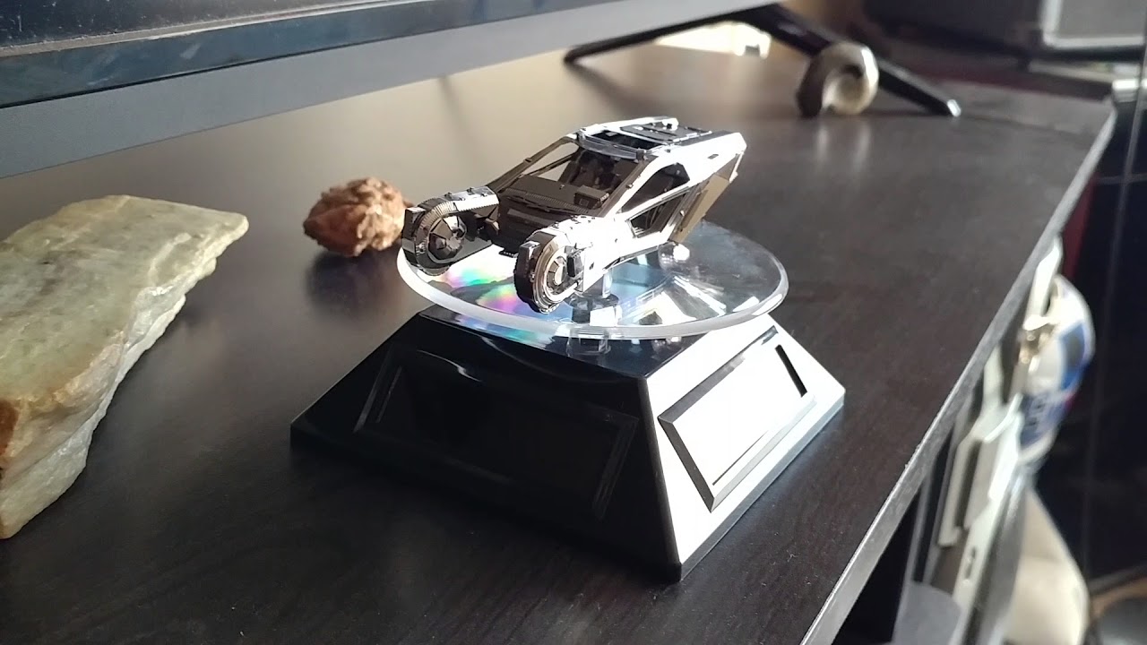 Metal Earth Spinner Model on a spinner base - YouTube