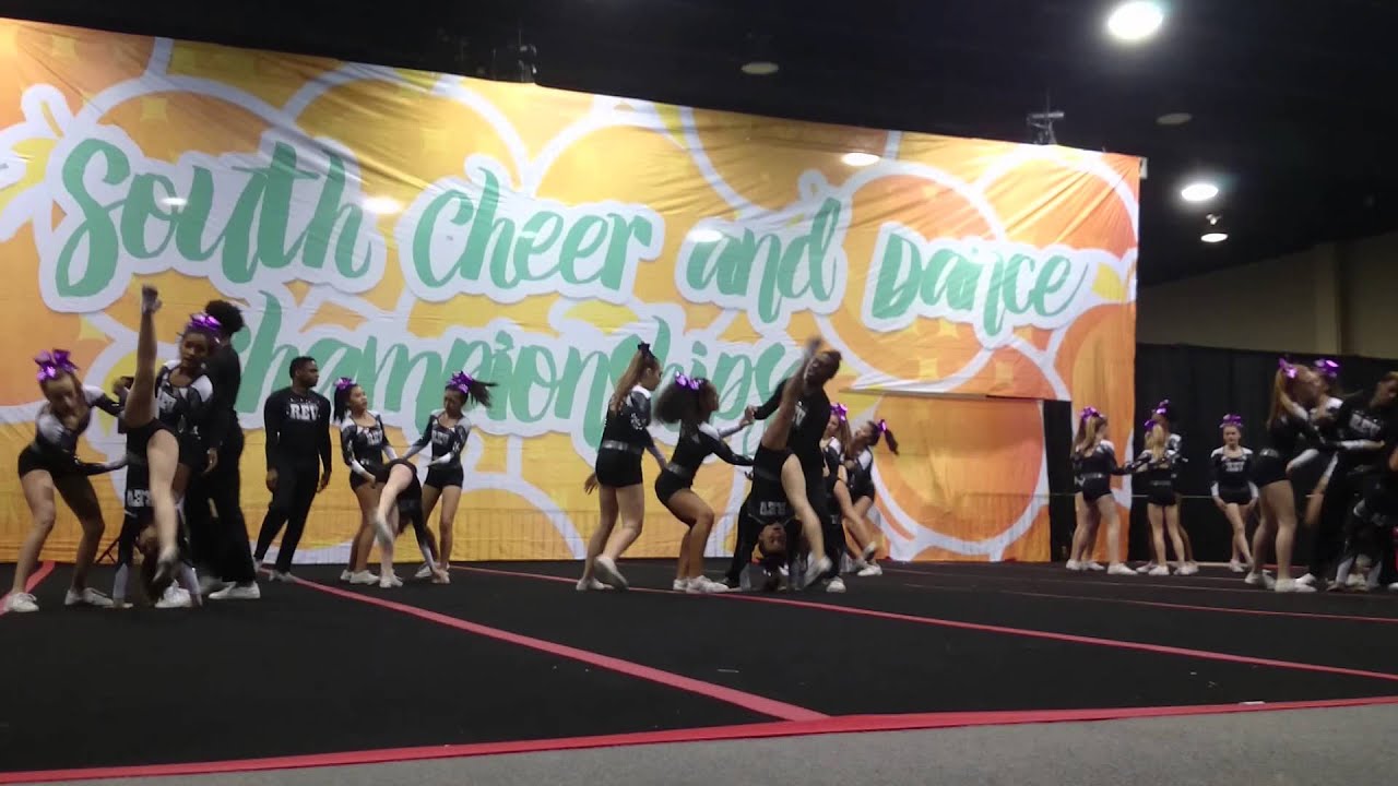 Cheer Revolution AllStars Envy - YouTube