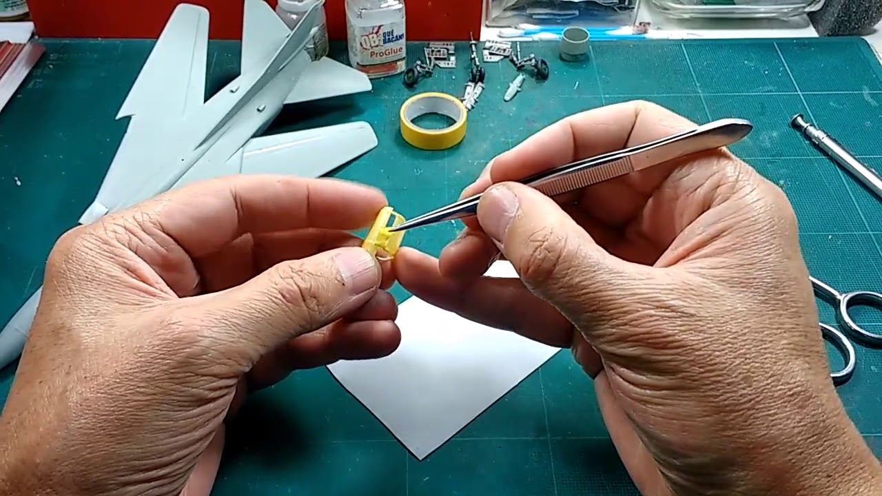 Masking Clear Parts, Part #2 Masking the Canopy - YouTube