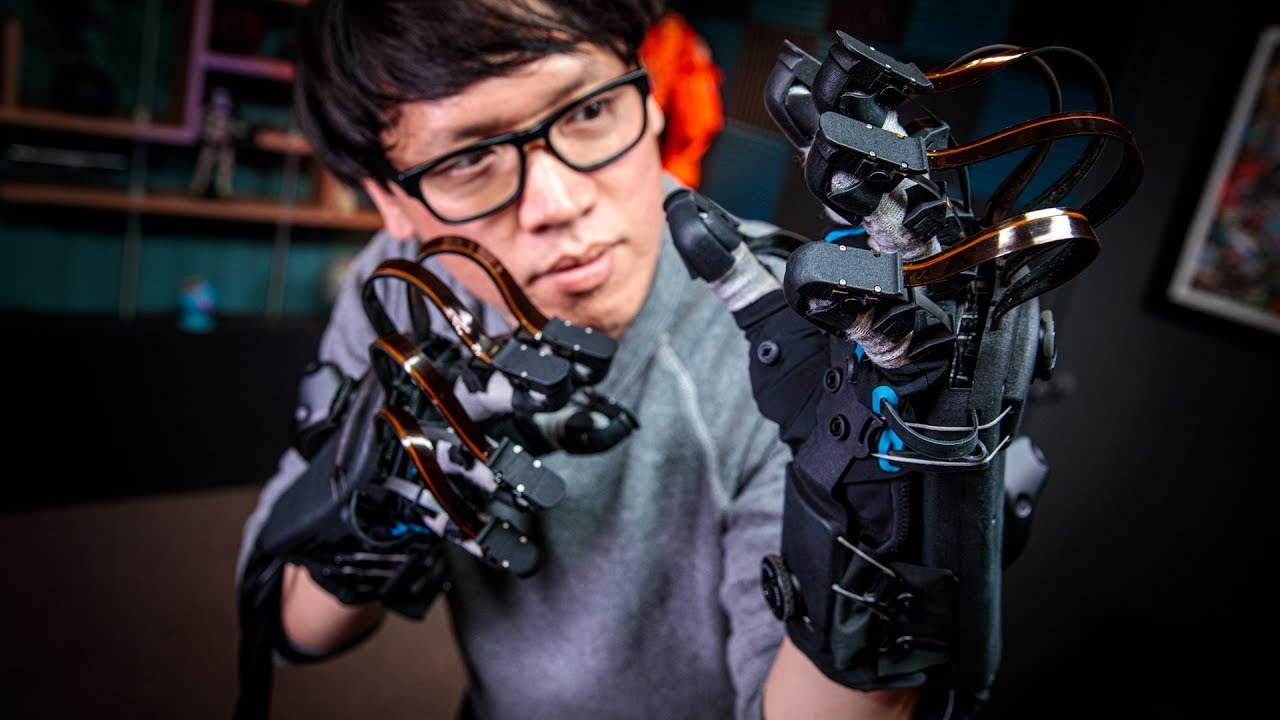 Hands-On with HaptX VR Haptic Gloves! - YouTube
