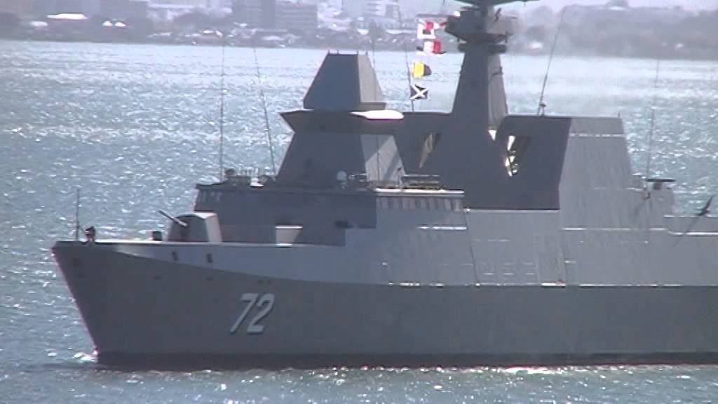 Singapore Navy RSS Stalwart in Wellington harbour - YouTube