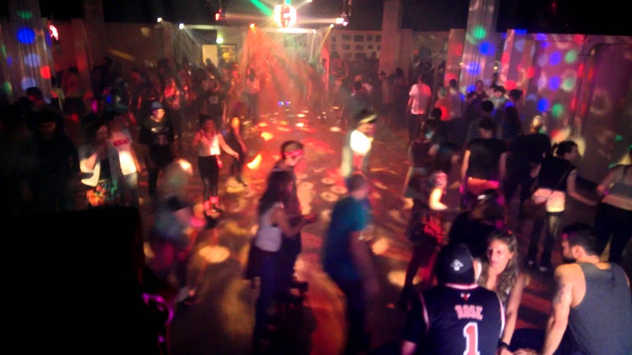 Bump Roller Disco - YouTube